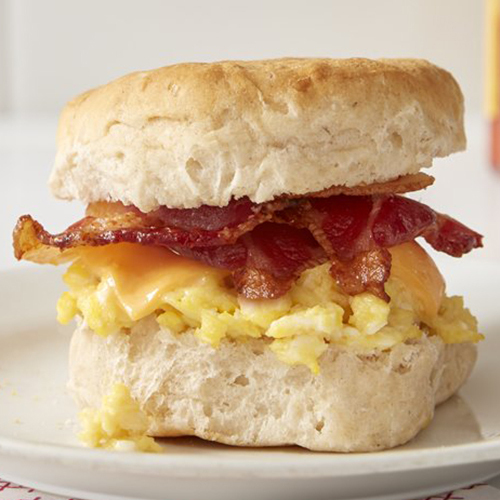 Bacon, Egg & Cheese Biscuit Sandwiches | Recipes | WinCo Foods